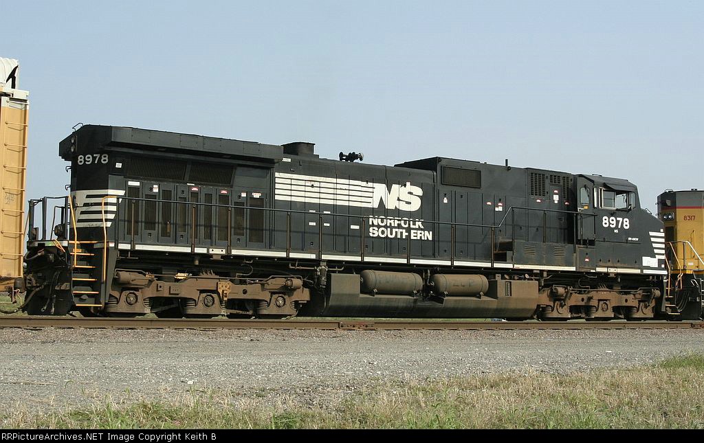 NS 8978